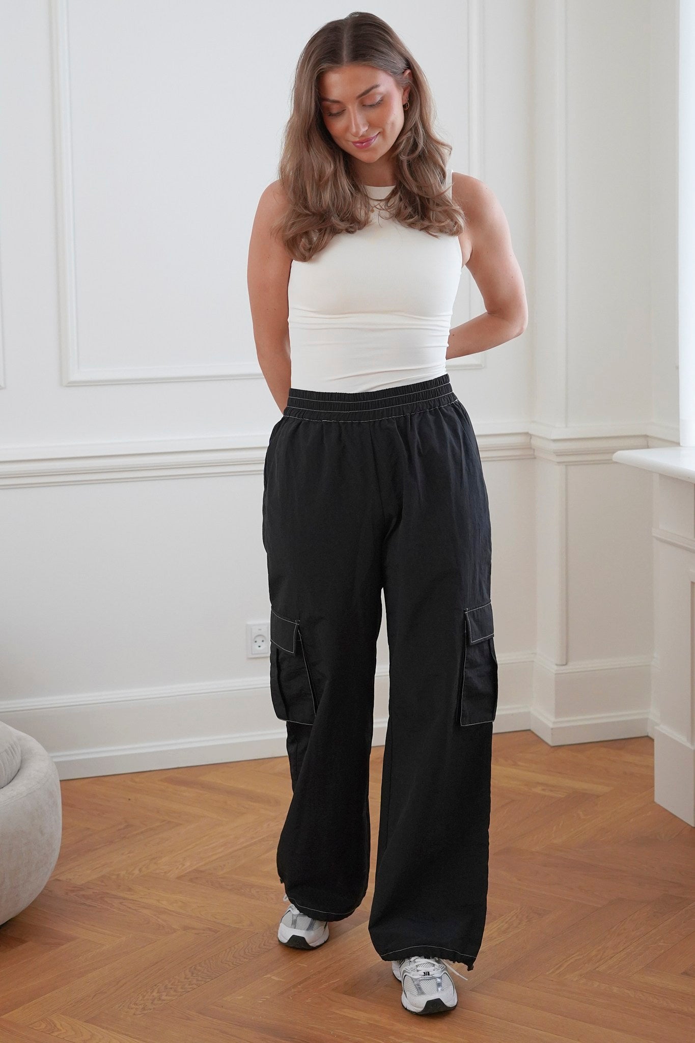 LivaIC Cargo Pants - Black With White Stitching – en.byic.com